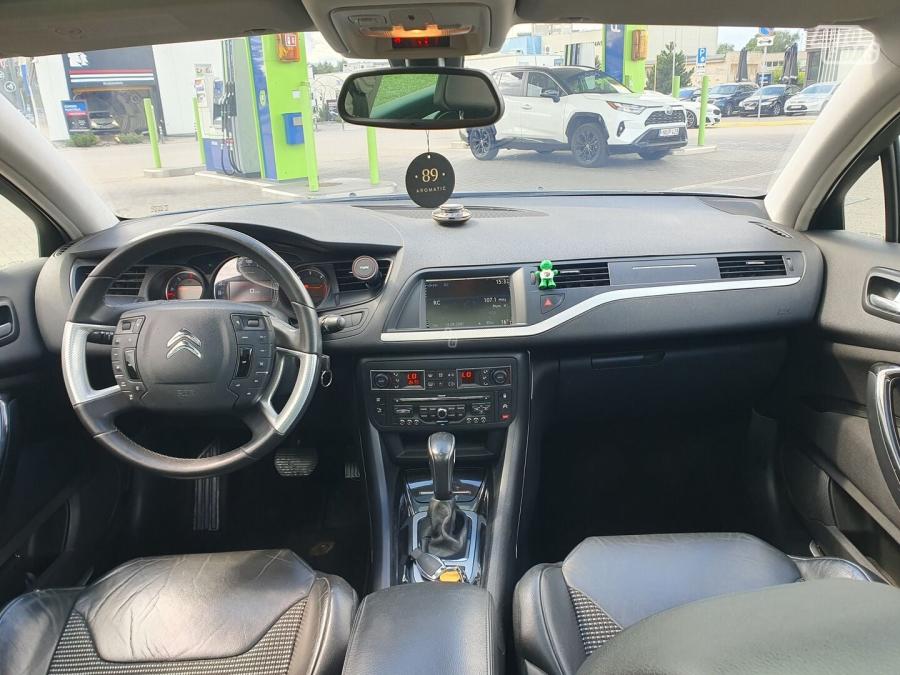 Pelēks Citroen C5 2013 Kauņa, ar dzinēja tilpumu 2.20 L un nobraukumu 282 tūkst. km par 2450 €, foto 8 vietnē AUTOMOTO.COM.LV