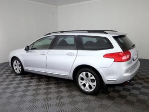 Pelēks Citroen C5 2013 Tallina, ar dzinēja tilpumu 1.60 L un nobraukumu 178 tūkst. km par 2299 €, foto 5 vietnē AUTOMOTO.COM.LV