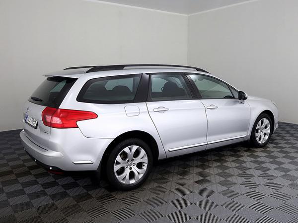 Pelēks Citroen C5 2013 Tallina, ar dzinēja tilpumu 1.60 L un nobraukumu 178 tūkst. km par 2299 €, foto 3 vietnē AUTOMOTO.COM.LV