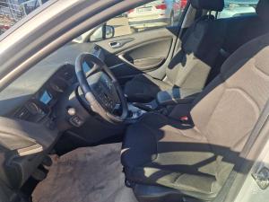 Grey Citroen C5 2015 in Ukmerge, with an engine capacity of 1.56 L and mileage of 240 thousand km for 3650 €, photo 13 on AUTOMOTO.COM.LV