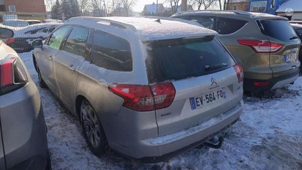 Grey Citroen C5 2016 in Taurage, with an engine capacity of 2.00 L and mileage of 220 thousand km for 5000 €, photo 5 on AUTOMOTO.COM.LV