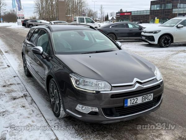 Grey Citroen C5 2016 in Viljandi, with an engine capacity of 2.00 L and mileage of 130 thousand km for 6500 €, photo 6 on AUTOMOTO.COM.LV