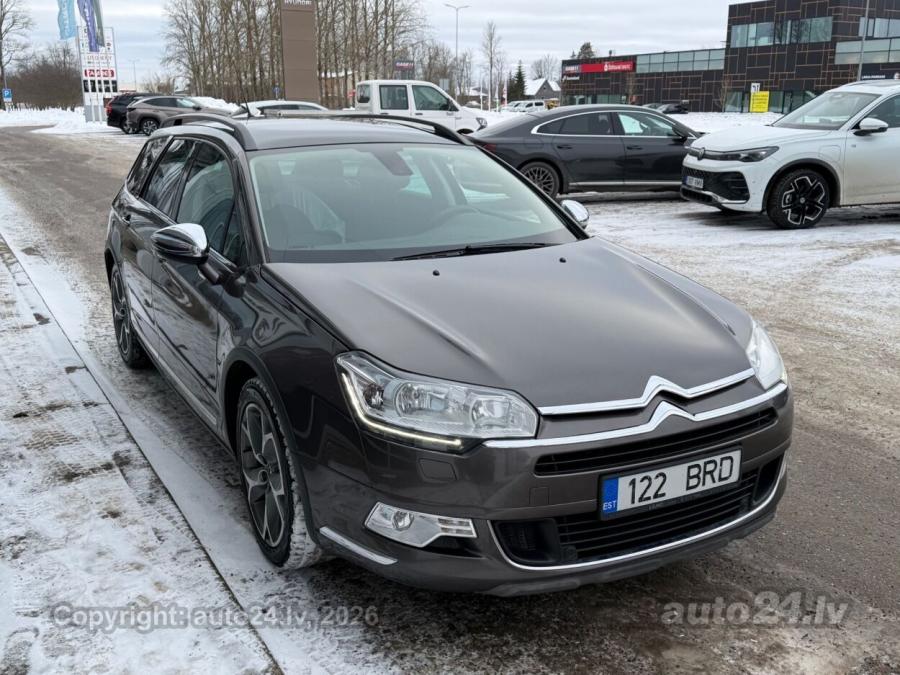 Grey Citroen C5 2016 in Viljandi, with an engine capacity of 2.00 L and mileage of 130 thousand km for 6500 €, photo 6 on AUTOMOTO.COM.LV