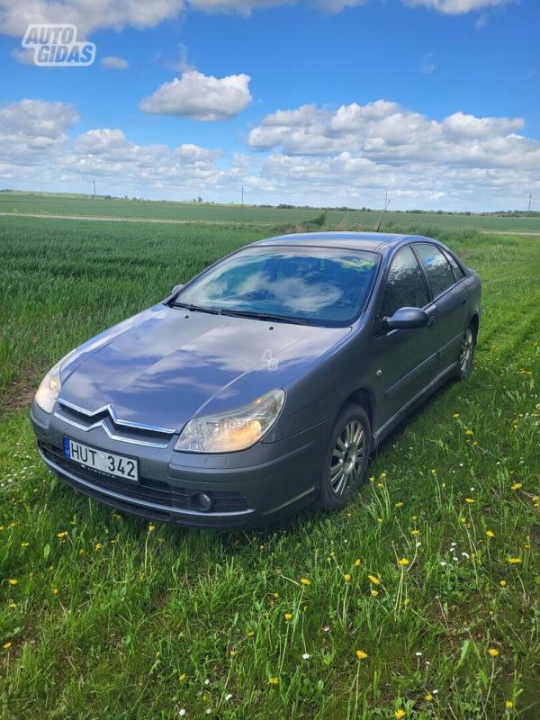 Citroen C5 2005 Šauļi, ar dzinēja tilpumu 2.00 L un nobraukumu 300 tūkst. km par 999 €, foto 1 vietnē AUTOMOTO.COM.LV