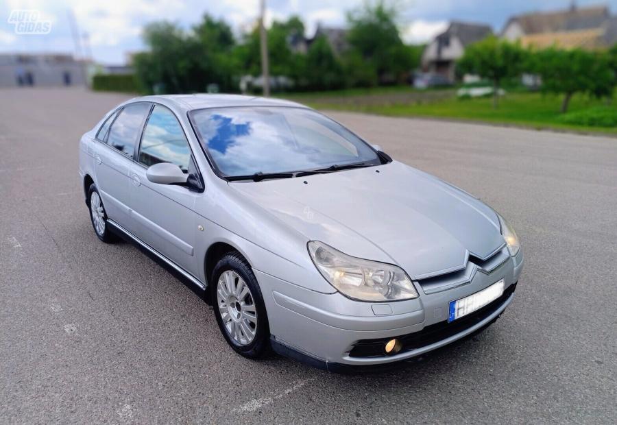 Citroen C5 2005 in Raseiniai, with an engine capacity of 1.60 L and mileage of 220 thousand km for 790 €, photo 3 on AUTOMOTO.COM.LV