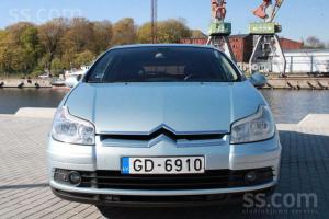 Citroen C5 2006 in Liepaja, with an engine capacity of 2.00 L and mileage of 250 thousand km for 450 €, photo 4 on AUTOMOTO.COM.LV