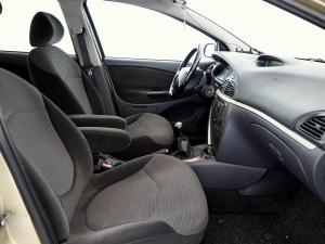 Ситроен С5 2006 в Таллин, объемом двигателя 2.00 л и пробегом 177 тыс. км за 399 €, фото 14 на AUTOMOTO.COM.LV