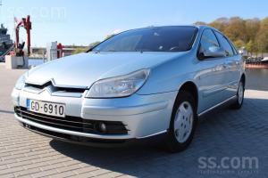 Citroen C5 2007 Liepāja, ar dzinēja tilpumu 2.00 L un nobraukumu 240 tūkst. km par 650 €, foto 1 vietnē AUTOMOTO.COM.LV