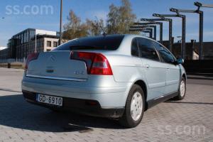 Citroen C5 2007 Liepāja, ar dzinēja tilpumu 2.00 L un nobraukumu 240 tūkst. km par 650 €, foto 4 vietnē AUTOMOTO.COM.LV