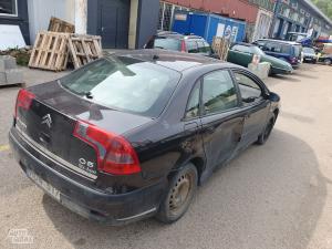 Citroen C5 2007 Viļņa, ar dzinēja tilpumu 2.00 L un nobraukumu 232 tūkst. km par 450 €, foto 4 vietnē AUTOMOTO.COM.LV