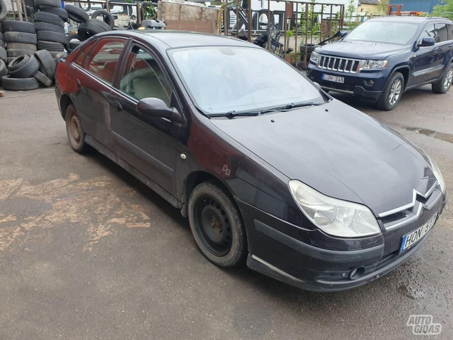 Citroen C5 2007 Viļņa, ar dzinēja tilpumu 2.00 L un nobraukumu 232 tūkst. km par 450 €, foto 8 vietnē AUTOMOTO.COM.LV