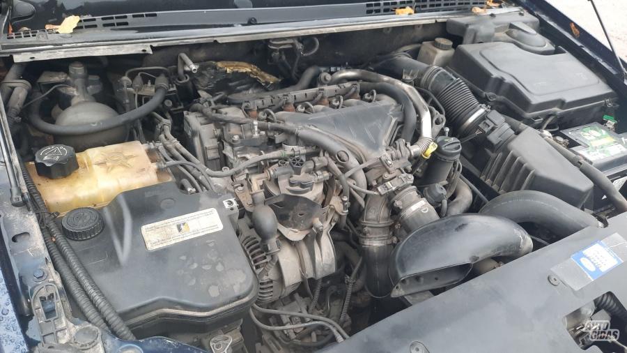 Citroen C5 2007 Šauļi, ar dzinēja tilpumu 2.00 L un nobraukumu 310 tūkst. km par 799 €, foto 22 vietnē AUTOMOTO.COM.LV