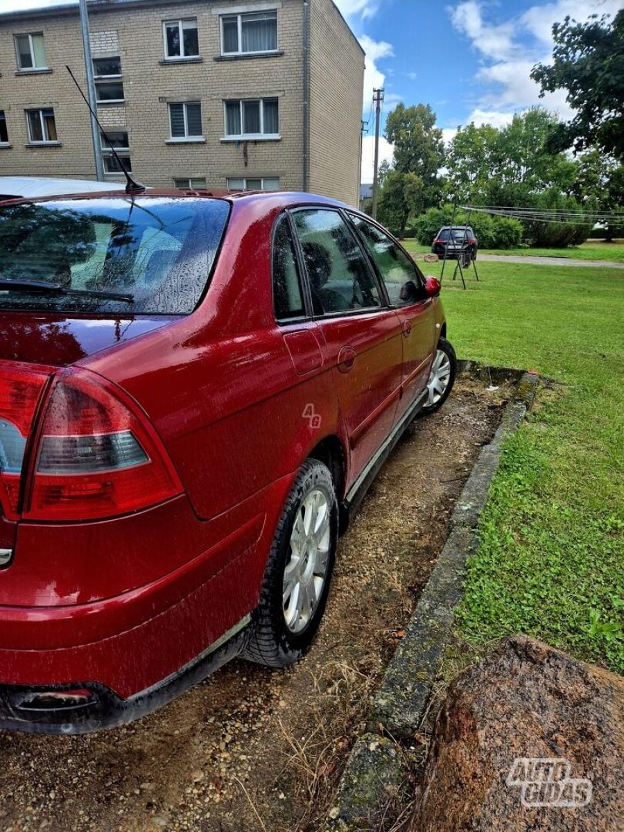 Sarkans Citroen C5 2006 Kauņa, ar dzinēja tilpumu 1.60 L un nobraukumu 205 tūkst. km par 900 €, foto 5 vietnē AUTOMOTO.COM.LV
