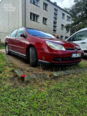 Sarkans Citroen C5 2006 Kauņa, ar dzinēja tilpumu 1.60 L un nobraukumu 205 tūkst. km par 900 €, foto 4 vietnē AUTOMOTO.COM.LV