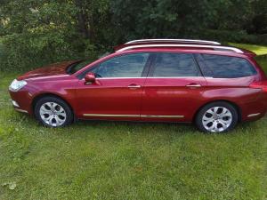 Sarkans Citroen C5 2009 Alīta, ar dzinēja tilpumu 2.00 L un nobraukumu 301 tūkst. km par 2100 €, foto 7 vietnē AUTOMOTO.COM.LV