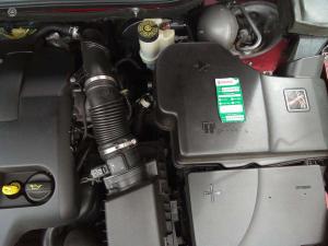 Sarkans Citroen C5 2009 Alīta, ar dzinēja tilpumu 2.00 L un nobraukumu 301 tūkst. km par 2100 €, foto 8 vietnē AUTOMOTO.COM.LV