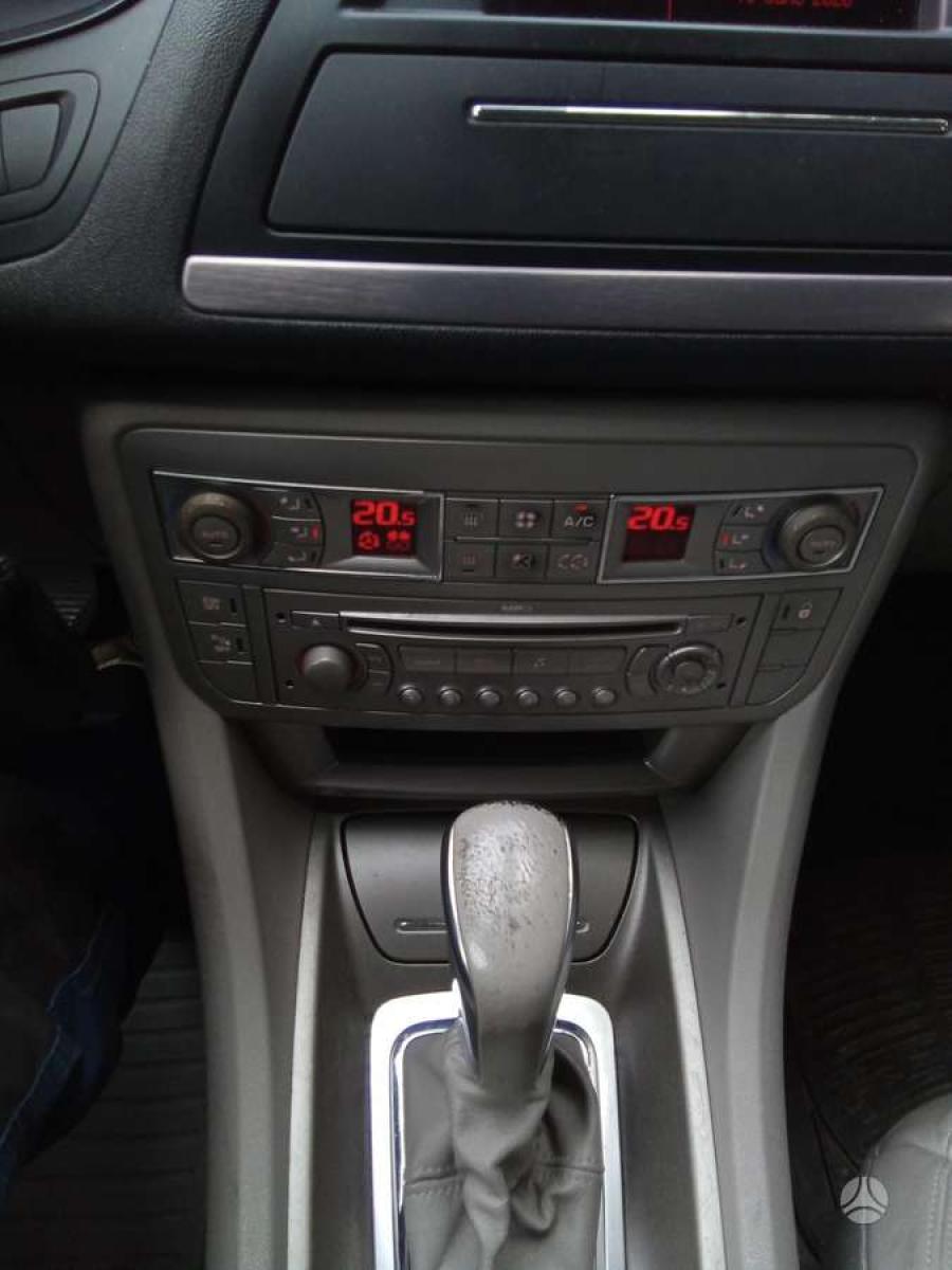 Sarkans Citroen C5 2009 Alīta, ar dzinēja tilpumu 2.00 L un nobraukumu 301 tūkst. km par 2100 €, foto 9 vietnē AUTOMOTO.COM.LV