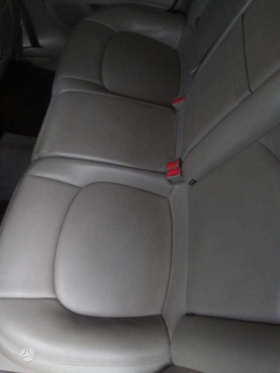 Sarkans Citroen C5 2009 Alīta, ar dzinēja tilpumu 2.00 L un nobraukumu 301 tūkst. km par 2100 €, foto 10 vietnē AUTOMOTO.COM.LV