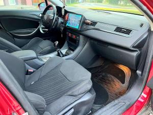 Red Citroen C5 2009 in Siauliai, with an engine capacity of 2.00 L and mileage of 300 thousand km for 2450 €, photo 11 on AUTOMOTO.COM.LV