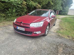 Red Citroen C5 2010 in Pasvalys, with an engine capacity of 1.60 L and mileage of 252 thousand km for 900 €, photo  on AUTOMOTO.COM.LV
