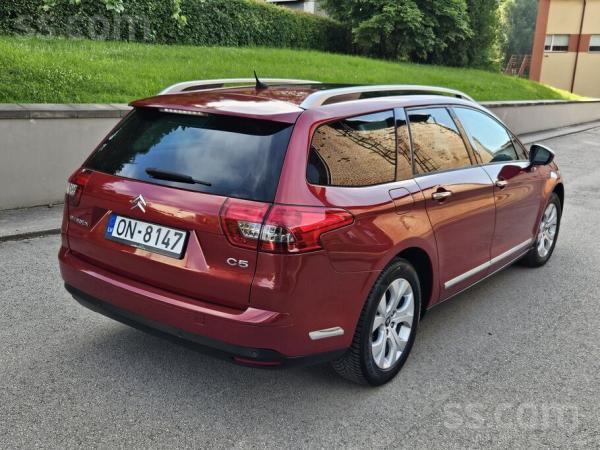 Sarkans Citroen C5 2012 Jēkabpils, ar dzinēja tilpumu 1.60 L un nobraukumu 188 tūkst. km par 4490 €, foto 8 vietnē AUTOMOTO.COM.LV