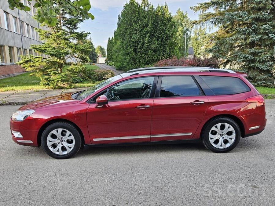 Sarkans Citroen C5 2012 Jēkabpils, ar dzinēja tilpumu 1.60 L un nobraukumu 188 tūkst. km par 4490 €, foto 13 vietnē AUTOMOTO.COM.LV