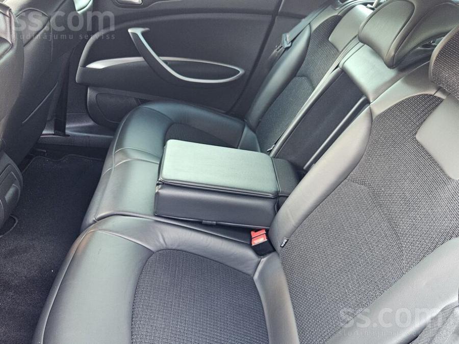 Sarkans Citroen C5 2012 Jēkabpils, ar dzinēja tilpumu 1.60 L un nobraukumu 188 tūkst. km par 4490 €, foto 16 vietnē AUTOMOTO.COM.LV