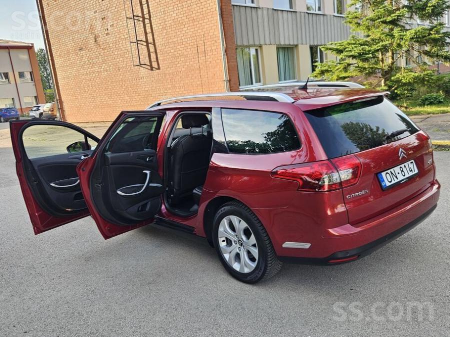 Sarkans Citroen C5 2012 Jēkabpils, ar dzinēja tilpumu 1.60 L un nobraukumu 188 tūkst. km par 4490 €, foto 17 vietnē AUTOMOTO.COM.LV
