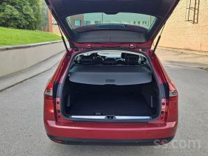 Sarkans Citroen C5 2012 Jēkabpils, ar dzinēja tilpumu 1.60 L un nobraukumu 188 tūkst. km par 4490 €, foto 19 vietnē AUTOMOTO.COM.LV