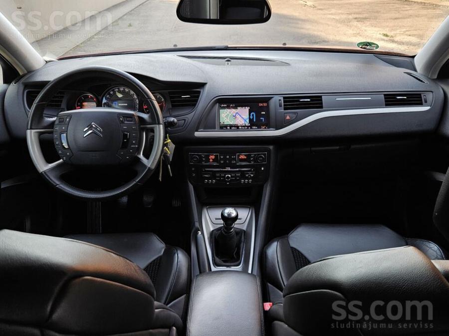 Sarkans Citroen C5 2012 Jēkabpils, ar dzinēja tilpumu 1.60 L un nobraukumu 188 tūkst. km par 4490 €, foto 22 vietnē AUTOMOTO.COM.LV