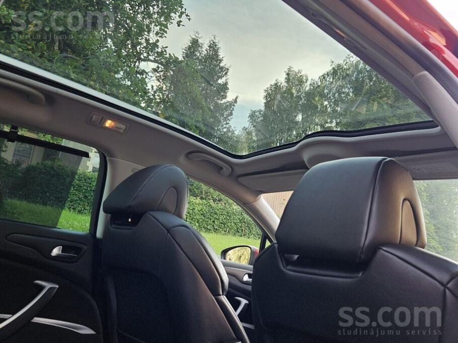 Sarkans Citroen C5 2012 Jēkabpils, ar dzinēja tilpumu 1.60 L un nobraukumu 188 tūkst. km par 4490 €, foto 23 vietnē AUTOMOTO.COM.LV
