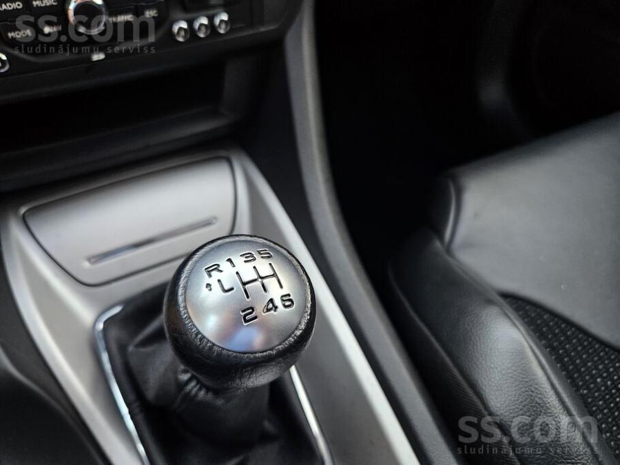Sarkans Citroen C5 2012 Jēkabpils, ar dzinēja tilpumu 1.60 L un nobraukumu 188 tūkst. km par 4490 €, foto 35 vietnē AUTOMOTO.COM.LV