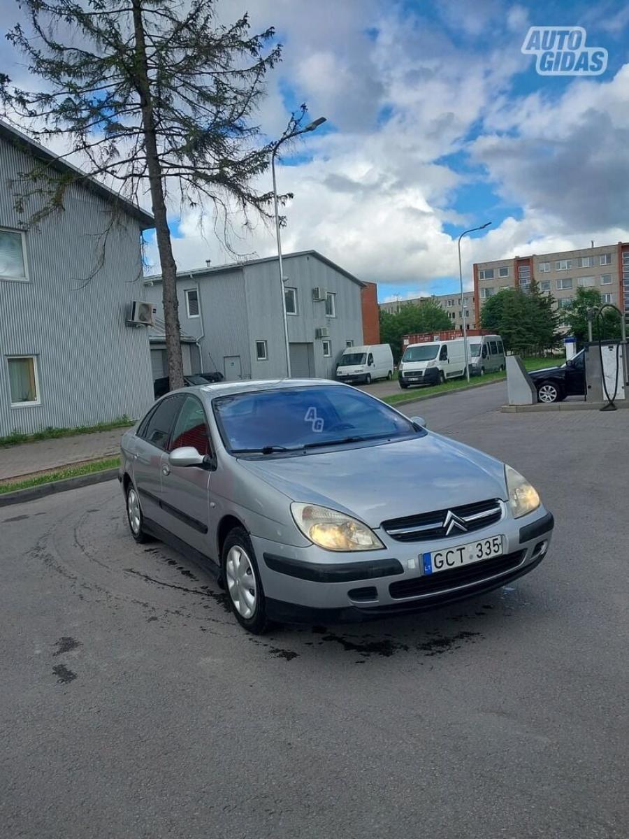 Citroen C5 2001 in Panevezys, with an engine capacity of 2.00 L and mileage of 358 thousand km for 550 €, photo 3 on AUTOMOTO.COM.LV