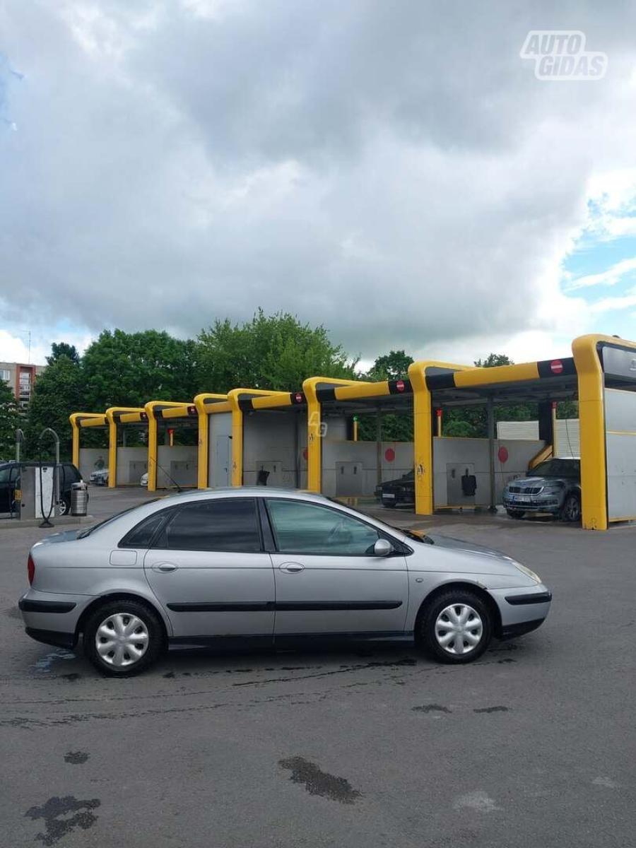 Citroen C5 2001 in Panevezys, with an engine capacity of 2.00 L and mileage of 358 thousand km for 550 €, photo 7 on AUTOMOTO.COM.LV