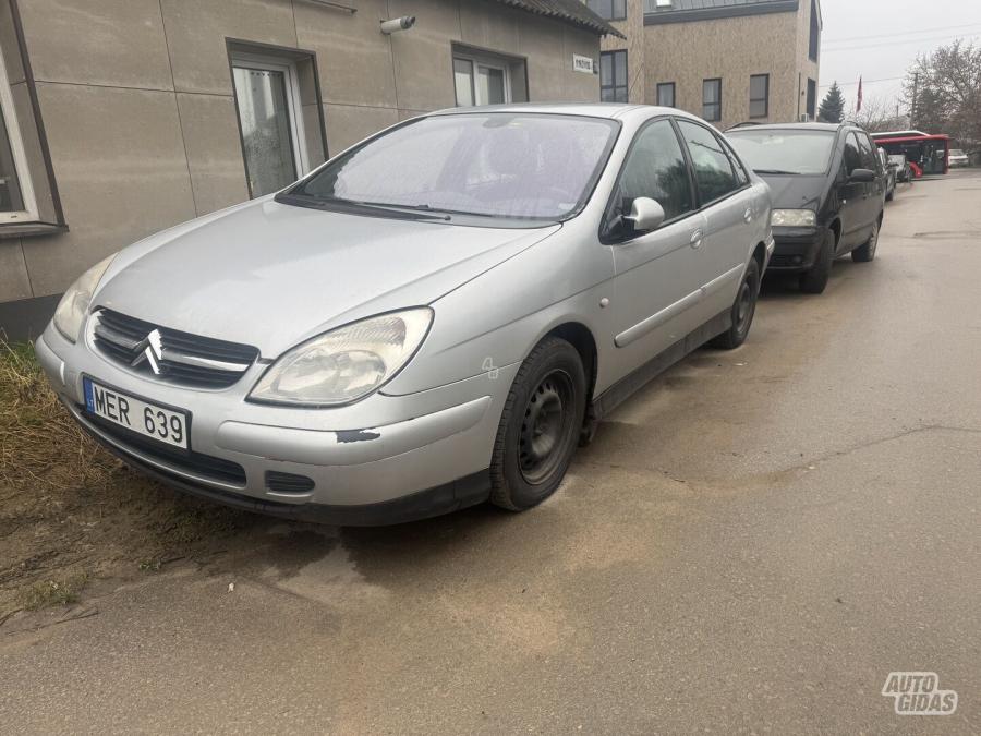 Citroen C5 2004 in Kaunas, with an engine capacity of 2.00 L and mileage of 150 thousand km for 580 €, photo 4 on AUTOMOTO.COM.LV