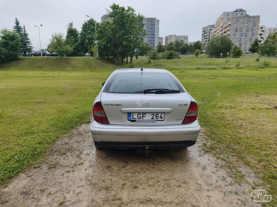 Citroen C5 2004 in Vilnius, with an engine capacity of 2.00 L and mileage of 390 thousand km for 500 €, photo 7 on AUTOMOTO.COM.LV