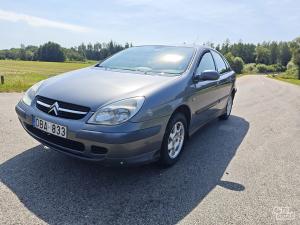 Citroen C5 2004 in Jonava, with an engine capacity of 1.60 L and mileage of 300 thousand km for 700 €, photo  on AUTOMOTO.COM.LV