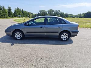 Citroen C5 2004 in Jonava, with an engine capacity of 1.60 L and mileage of 300 thousand km for 700 €, photo 8 on AUTOMOTO.COM.LV