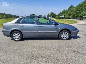 Citroen C5 2004 in Jonava, with an engine capacity of 1.60 L and mileage of 300 thousand km for 700 €, photo 9 on AUTOMOTO.COM.LV