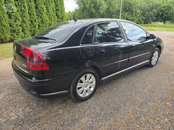 Citroen C5 2004 Jurbarkas, ar dzinēja tilpumu 2.00 L un nobraukumu 220 tūkst. km par 1250 €, foto 3 vietnē AUTOMOTO.COM.LV