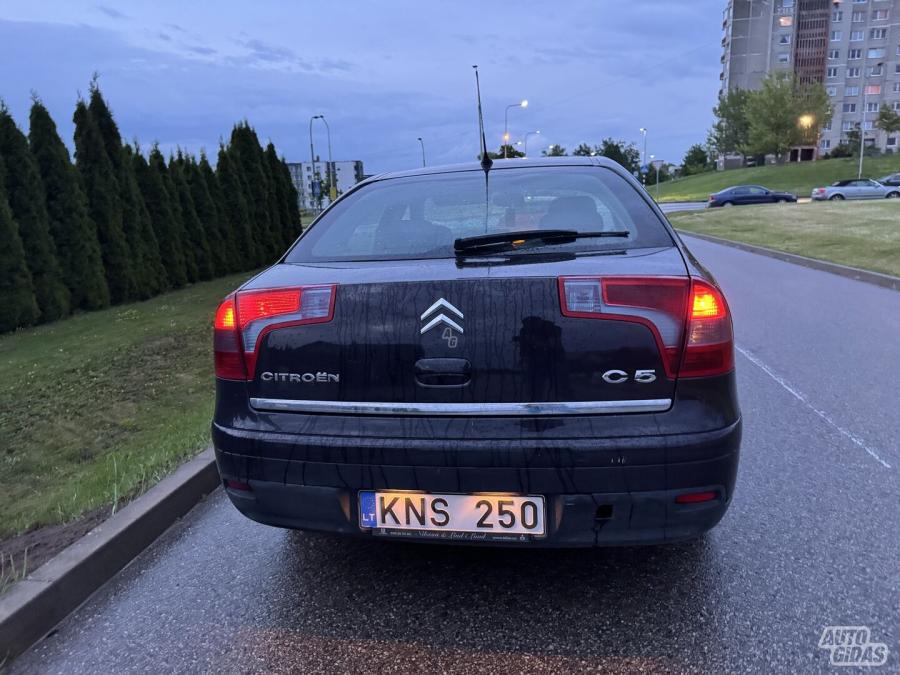 Citroen C5 2005 Jonava, ar dzinēja tilpumu 2.00 L un nobraukumu 430 tūkst. km par 500 €, foto 5 vietnē AUTOMOTO.COM.LV