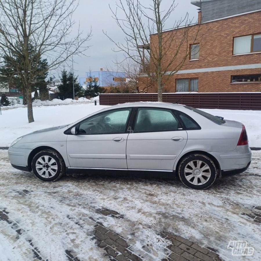 Citroen C5 2006 Klaipėda, ar dzinēja tilpumu 2.00 L un nobraukumu 360 tūkst. km par 850 €, foto 4 vietnē AUTOMOTO.COM.LV