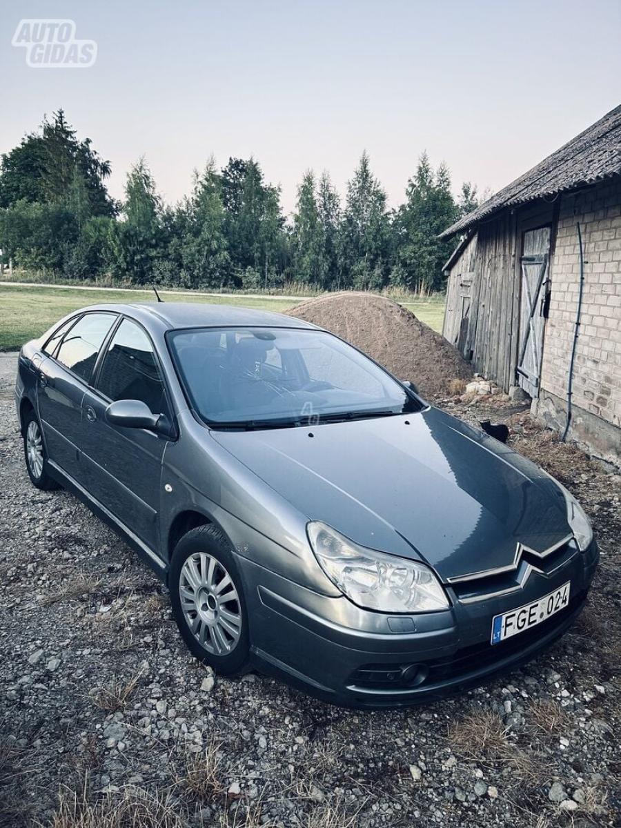 Citroen C5 2006 Joniškis, ar dzinēja tilpumu 1.60 L un nobraukumu 300 tūkst. km par 750 €, foto 1 vietnē AUTOMOTO.COM.LV