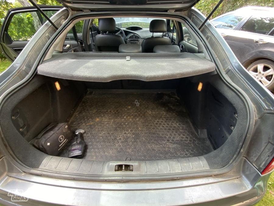 Citroen C5 2006 in Vilnius, with an engine capacity of 2.00 L and mileage of 300 thousand km for 500 €, photo 3 on AUTOMOTO.COM.LV