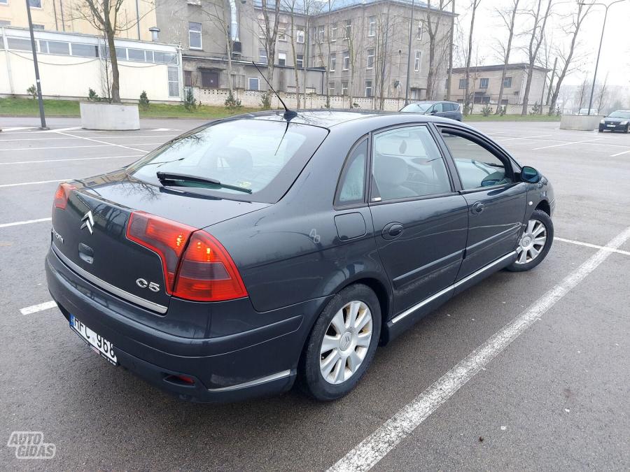 Citroen C5 2007 Ukmergė, ar dzinēja tilpumu 2.00 L un nobraukumu 305 tūkst. km par 1000 €, foto 1 vietnē AUTOMOTO.COM.LV