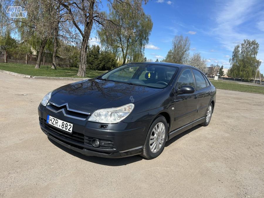 Ситроен С5 2007 в Ионава, объемом двигателя 2.00 л и пробегом 350 тыс. км за 1000 €, фото 1 на AUTOMOTO.COM.LV