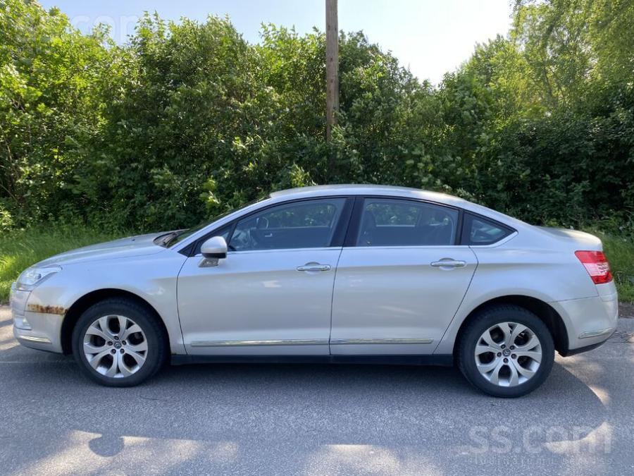 Citroen C5 2008 Rīga, ar dzinēja tilpumu 2.00 L un nobraukumu 267 tūkst. km par 1490 €, foto 7 vietnē AUTOMOTO.COM.LV