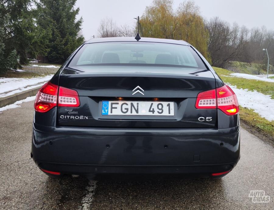 Citroen C5 2008 in Jonava, with an engine capacity of 1.60 L and mileage of 356 thousand km for 1350 €, photo 12 on AUTOMOTO.COM.LV
