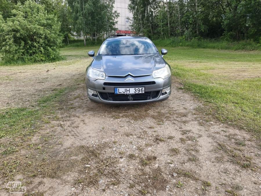 Citroen C5 2008 in Vilnius, with an engine capacity of 2.00 L and mileage of 336 thousand km for 1200 €, photo 3 on AUTOMOTO.COM.LV
