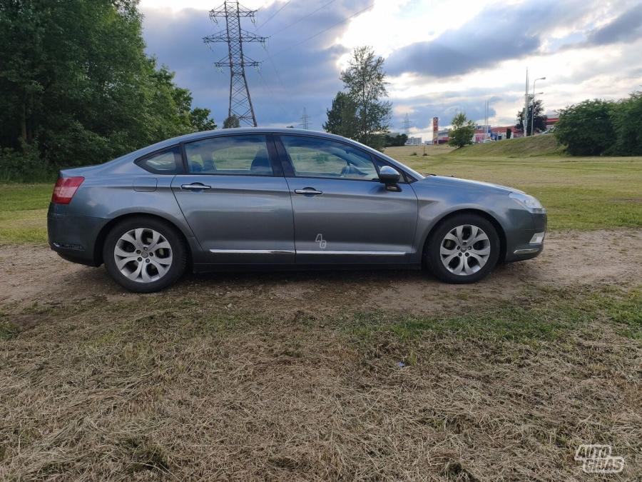 Citroen C5 2008 in Vilnius, with an engine capacity of 2.00 L and mileage of 336 thousand km for 1200 €, photo 5 on AUTOMOTO.COM.LV